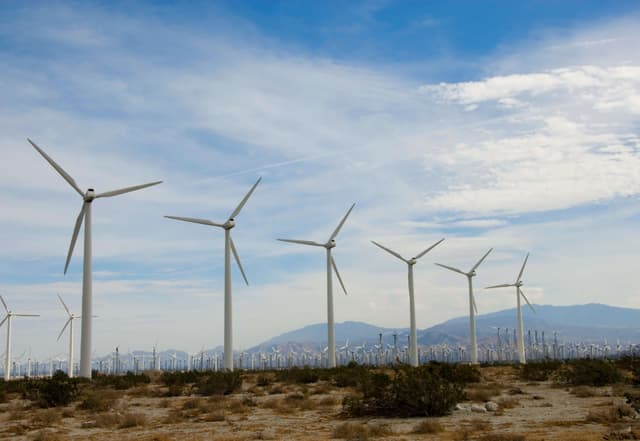 Wind Forecasting Service – Accurate Wind Data by OpenWeather